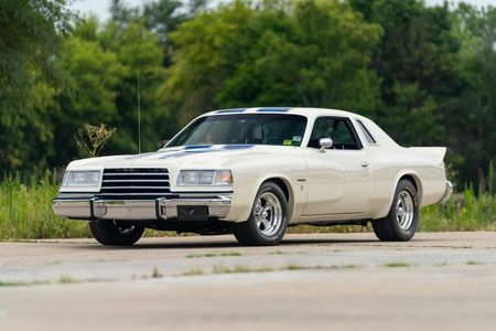 Classic Dodge Magnum For Sale | Hemmings