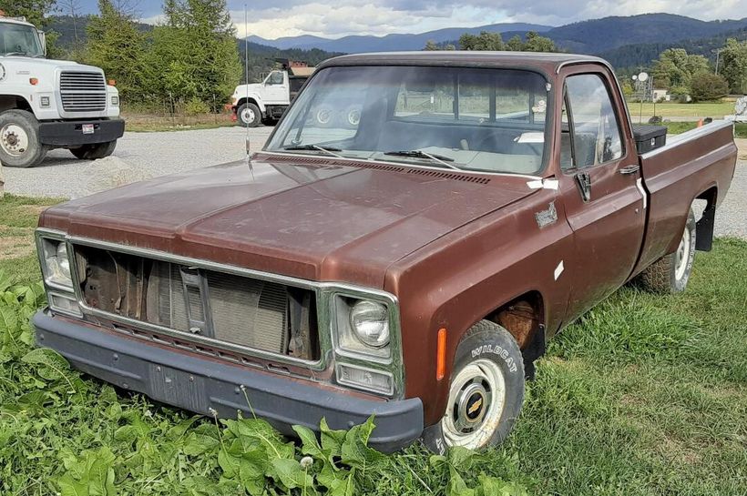 Chevrolet Trucks 1980s