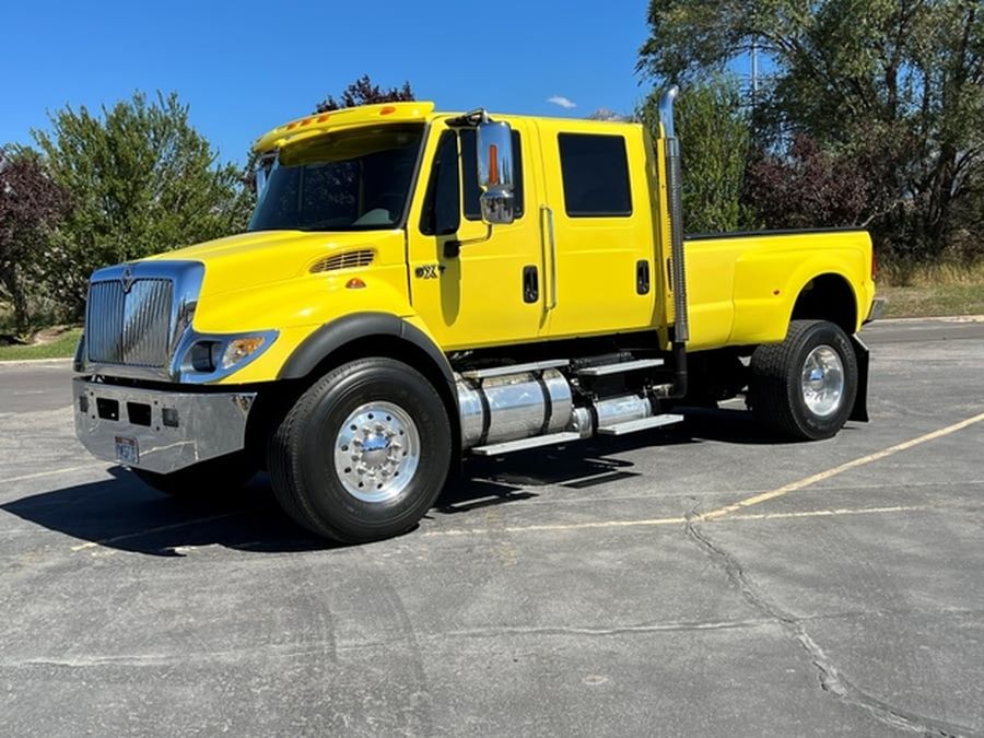 Custom International Cxt