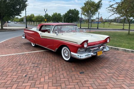 1957 Ford Skyliner For Sale | Hemmings