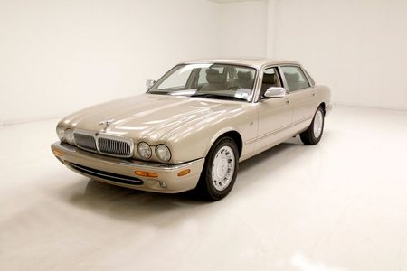 Jaguar XJ8 For Sale | Hemmings