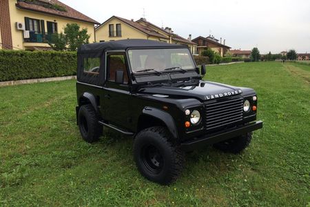 Classic Land Rover Defender 90 For Sale | Hemmings