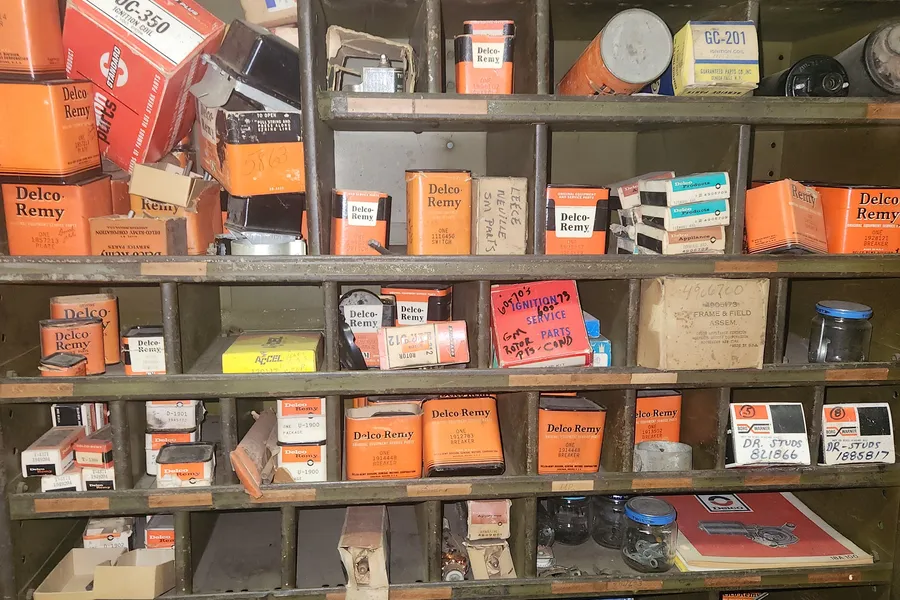 Johns Greenleaf’s 65+ Year EXTENSIVE Antique Automobile Parts ...