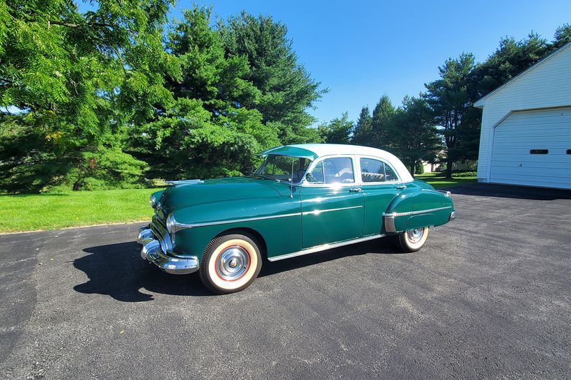 1948 Oldsmobile Rocket 88