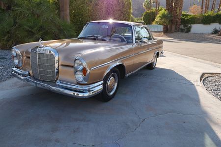 Classic Mercedes-Benz 300SE For Sale - Hemmings