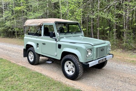 Classic Land Rover Defender 90 For Sale - Hemmings
