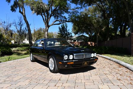 Jaguar XJ8 For Sale | Hemmings
