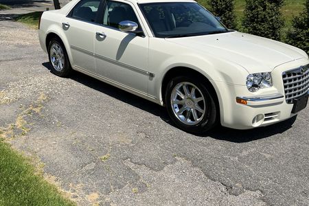 Classic Chrysler 300C For Sale - Hemmings