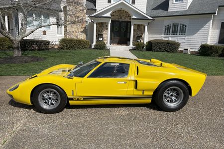 Ford GT40s for Sale - Hemmings