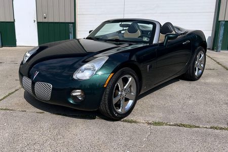 Pontiac Solstices for Sale | Hemmings