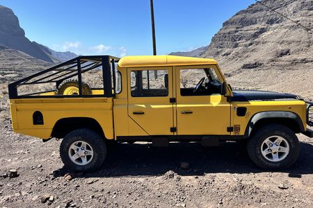 Classic Land Rover Defender 130 For Sale - Hemmings