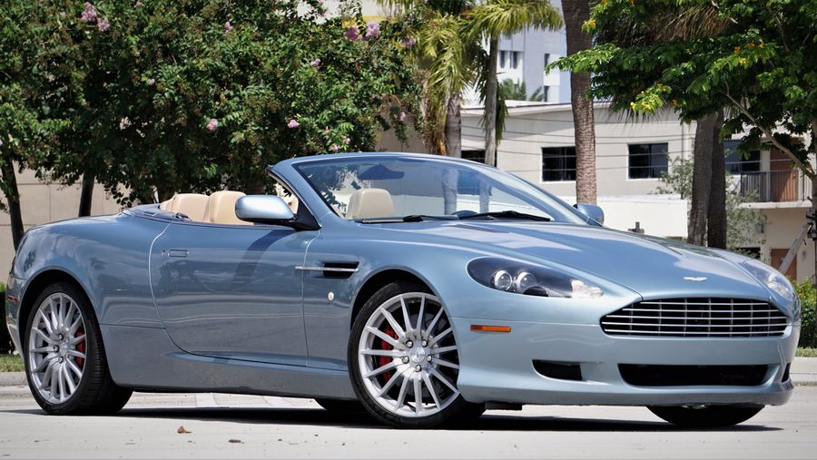 Aston Martin Db9 Convertible Blue