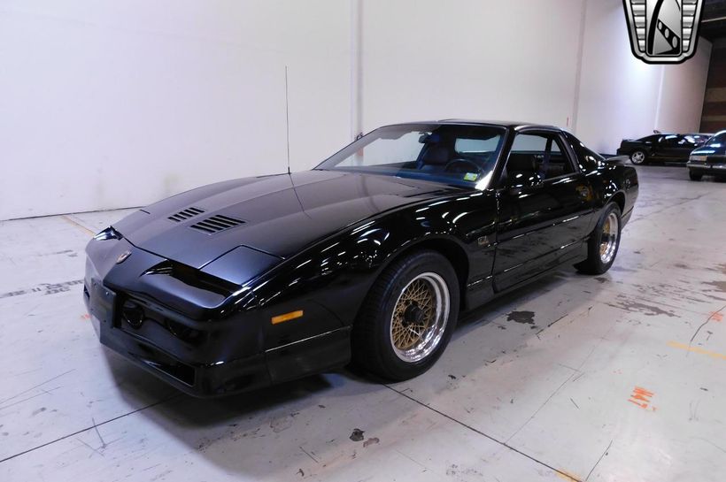 Pontiac Firebird 1990