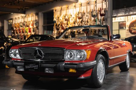 Classic Mercedes-Benz 560SL For Sale | Hemmings