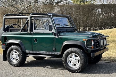 Classic Land Rover Defender 90 For Sale - Hemmings