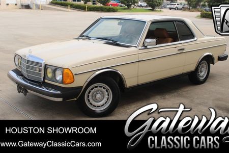 Classic Mercedes-Benz 300CD For Sale - Hemmings