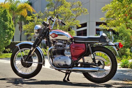 Classic BSA A65 Lightning For Sale - Hemmings