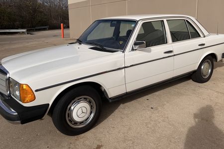 Classic Mercedes-Benz 240D For Sale | Hemmings