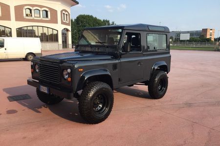 Classic Land Rover Defender 90 For Sale | Hemmings