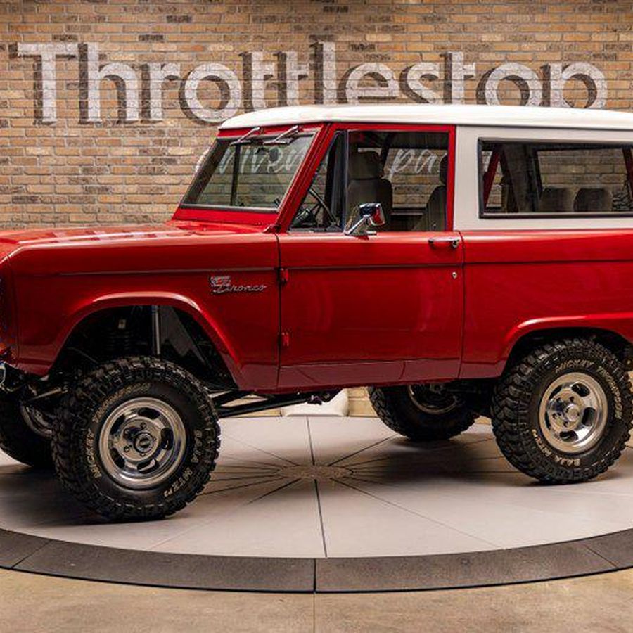 1977 Ford Bronco Lifted