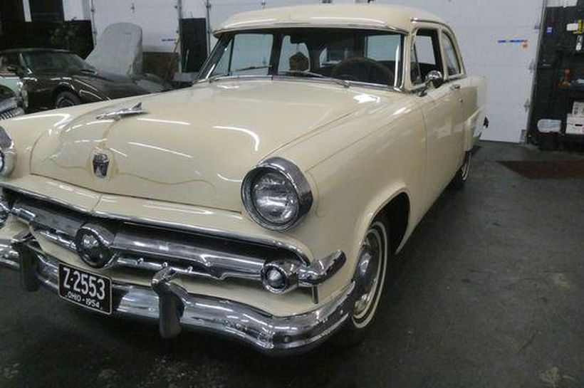1954 Ford Mainline Sedan Columbus, Ohio - Hemmings
