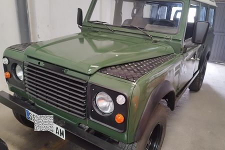 Classic Land Rover Defender 109 For Sale - Hemmings