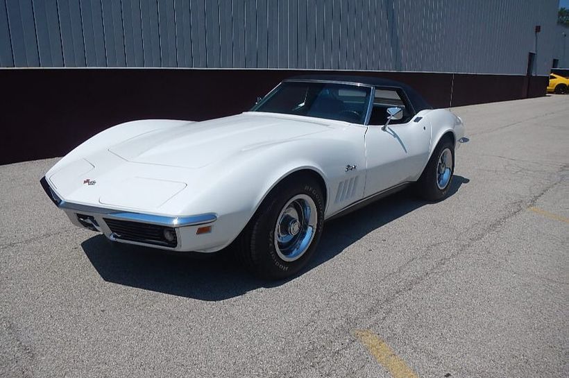 1969 Corvette Stingray White