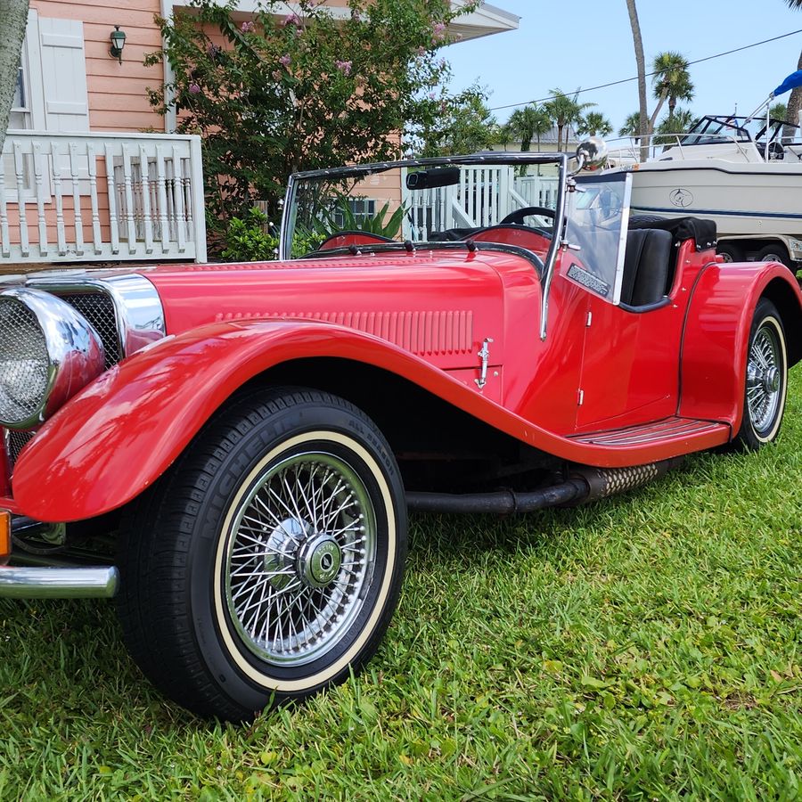 1939 Jaguar Ss100 Roadster Replica
