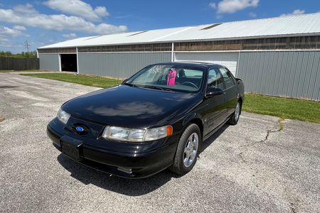 Classic Ford Taurus For Sale | Hemmings