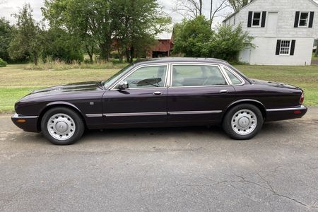 Jaguar XJ8 For Sale | Hemmings