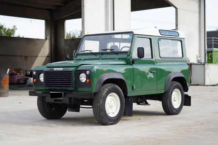 Classic Land Rover Defender 90 For Sale - Hemmings