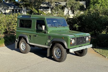 Classic Land Rover Defender 90 For Sale | Hemmings