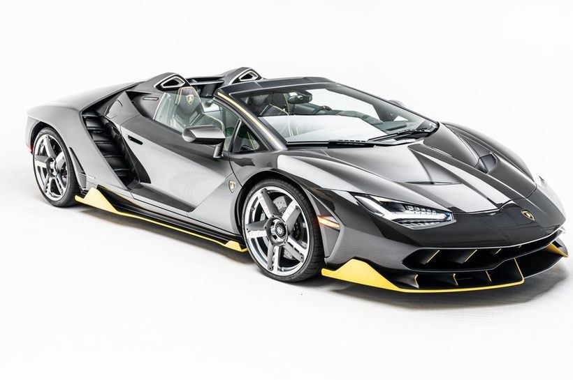 2017 Lamborghini 2D Roadster Beverly Hills, California | Hemmings