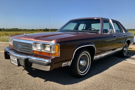 Classic Ford Crown Victoria For Sale | Hemmings