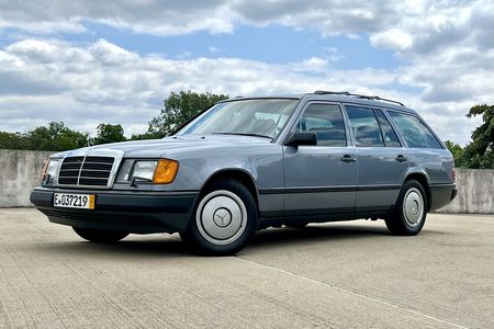 Classic Mercedes-Benz 300TD For Sale | Hemmings