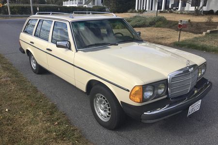 Mercedes-Benz 300TD For Sale | Hemmings