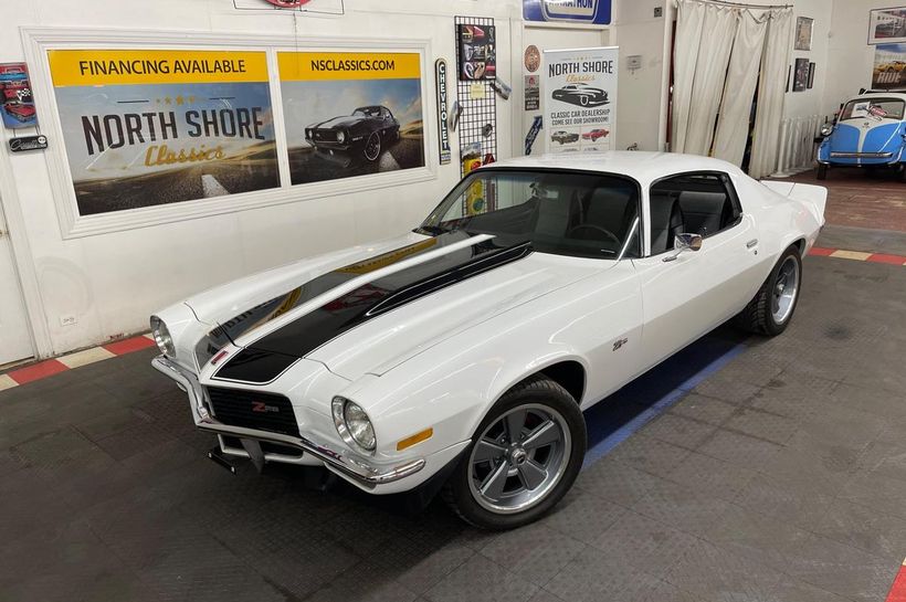 Custom 71 Camaro