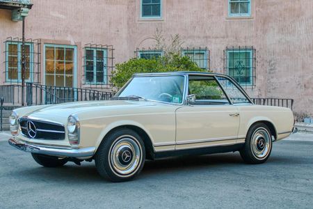Mercedes-Benz 230SL For Sale | Hemmings